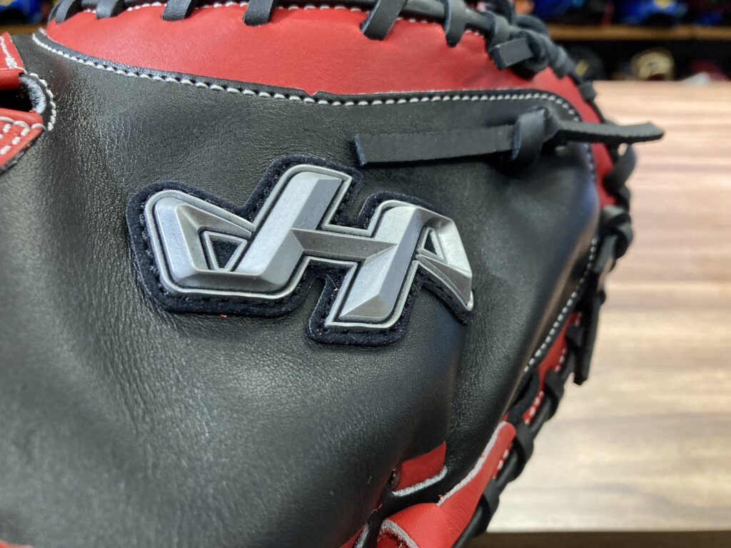 Hatakeyama HA PRO-M9 心 捕手手套 黑/紅 HA-24PRO-M9-B - 熱火體育